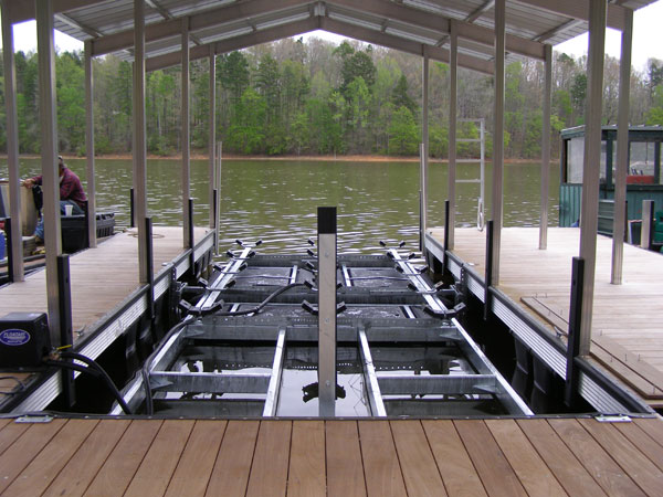 Boat Lifts - DOCKMASTERS, Incorporated