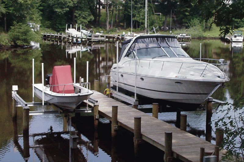 Boat Lifts - DOCKMASTERS, Incorporated